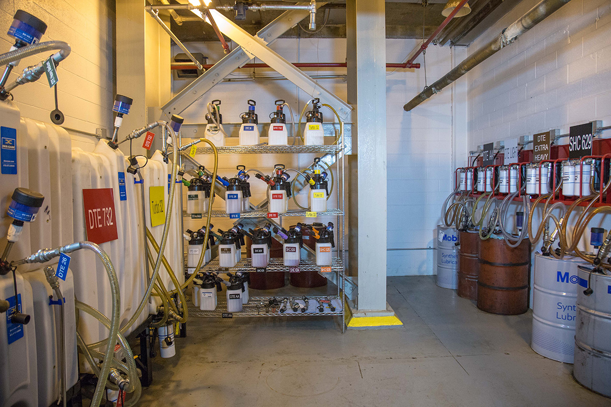 What is a Lube Room and Why is it Important? | Descase